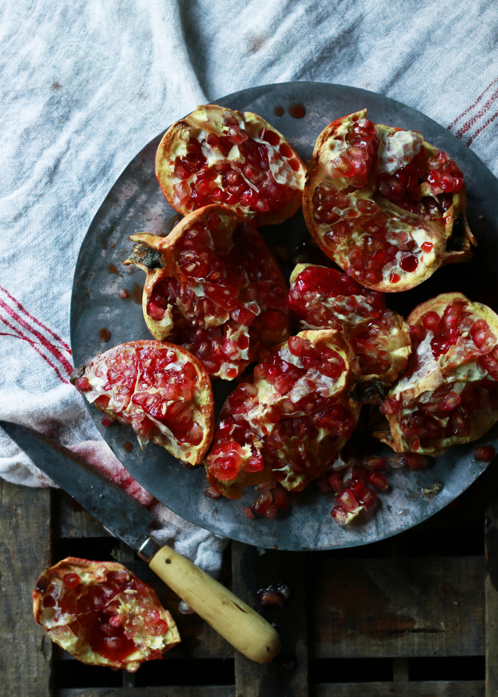 Dark mood photography - Jorgina Català Food Historian and Food ...