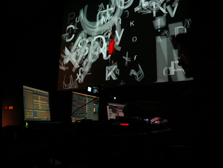 Kleine Maschine - Hortense Gauthier