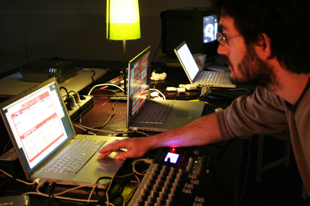 Kleine Maschine - Hortense Gauthier