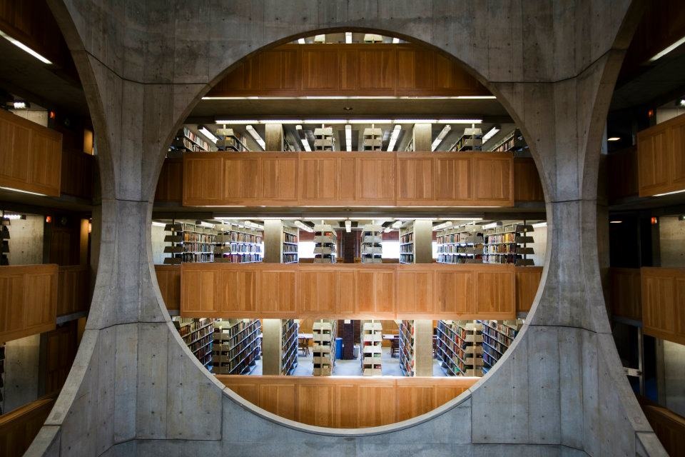 Exeter Library - Jorge LS Photo