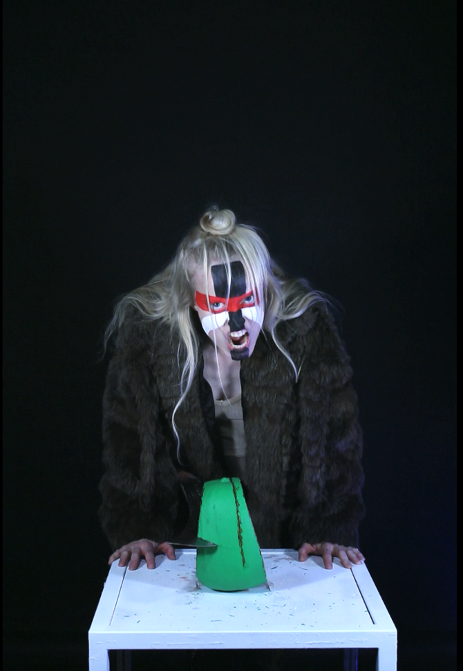LA LOBA - Caroline Bosc