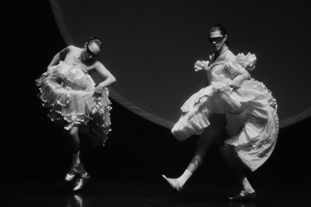 Lapse and the Scarlet Sun - lau lukkarila