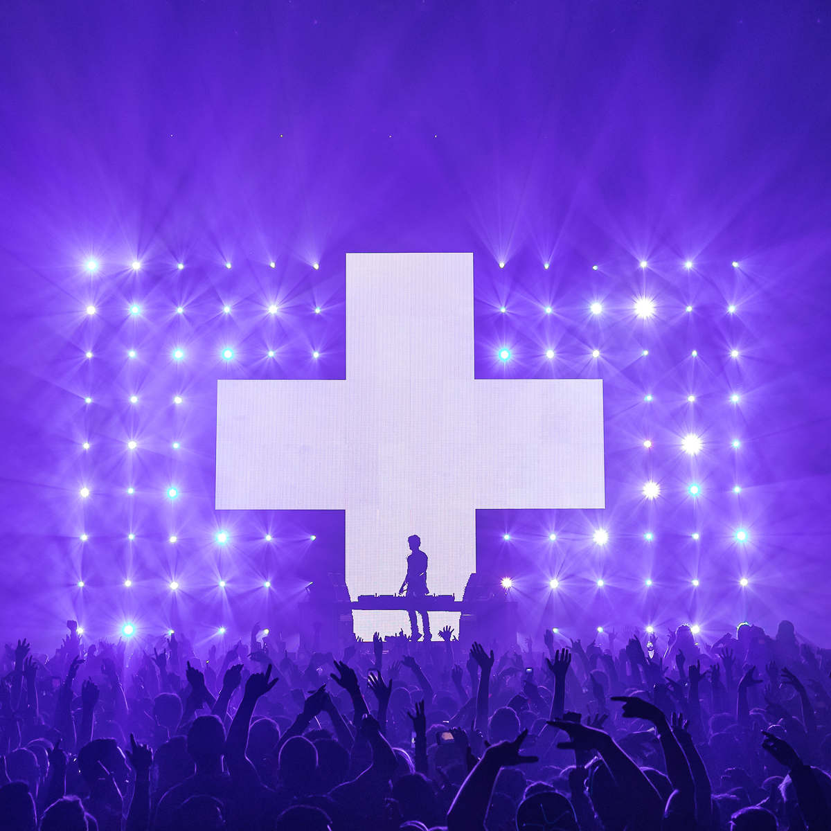 Martin Garrix will have his anima setup for his show saturday! You can ...