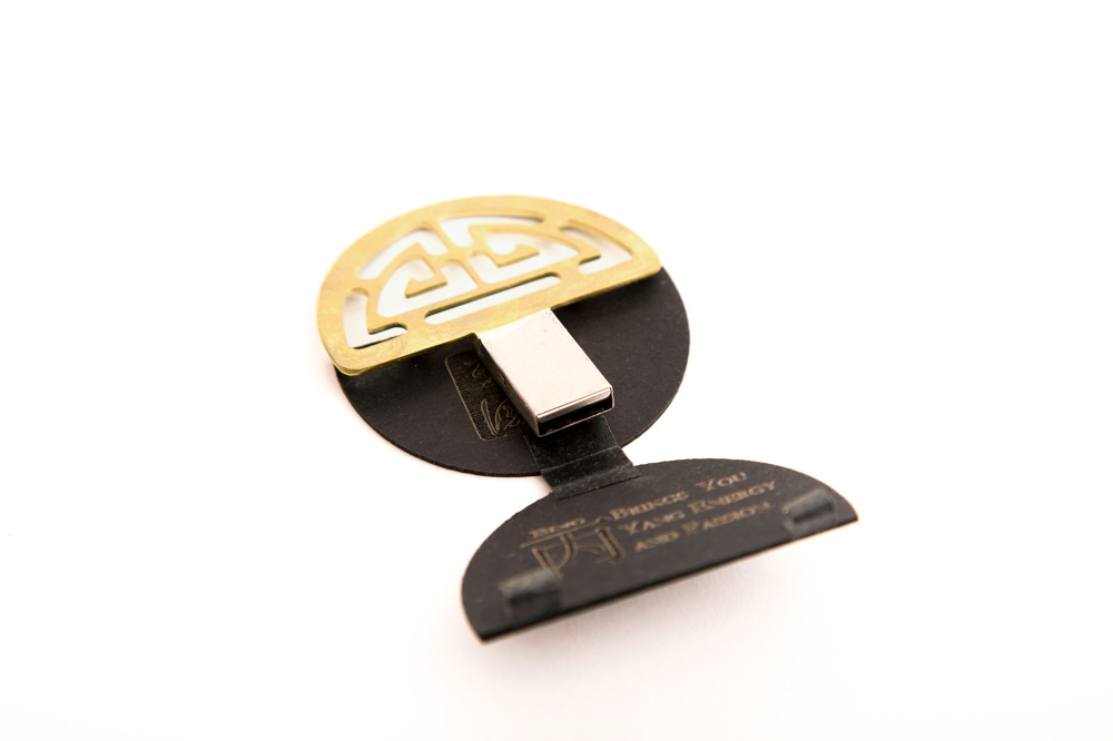 J.Y.B.D. Flashdrive - Yazhen Liu