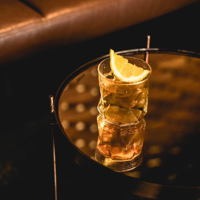 SMOKE & MIRRORS - Cloe Mak