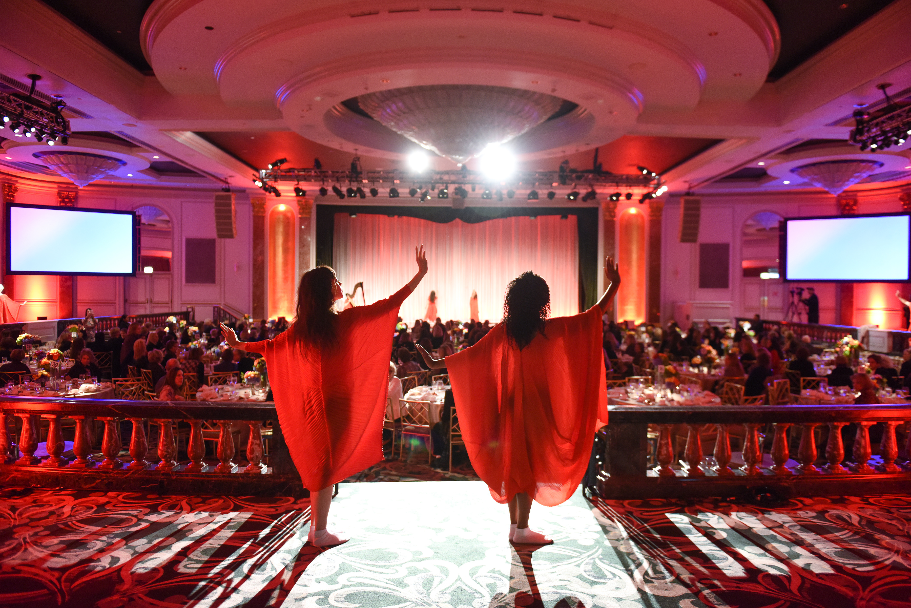 DANCE/CHOREOGRAPHY - www.katiemalia.com