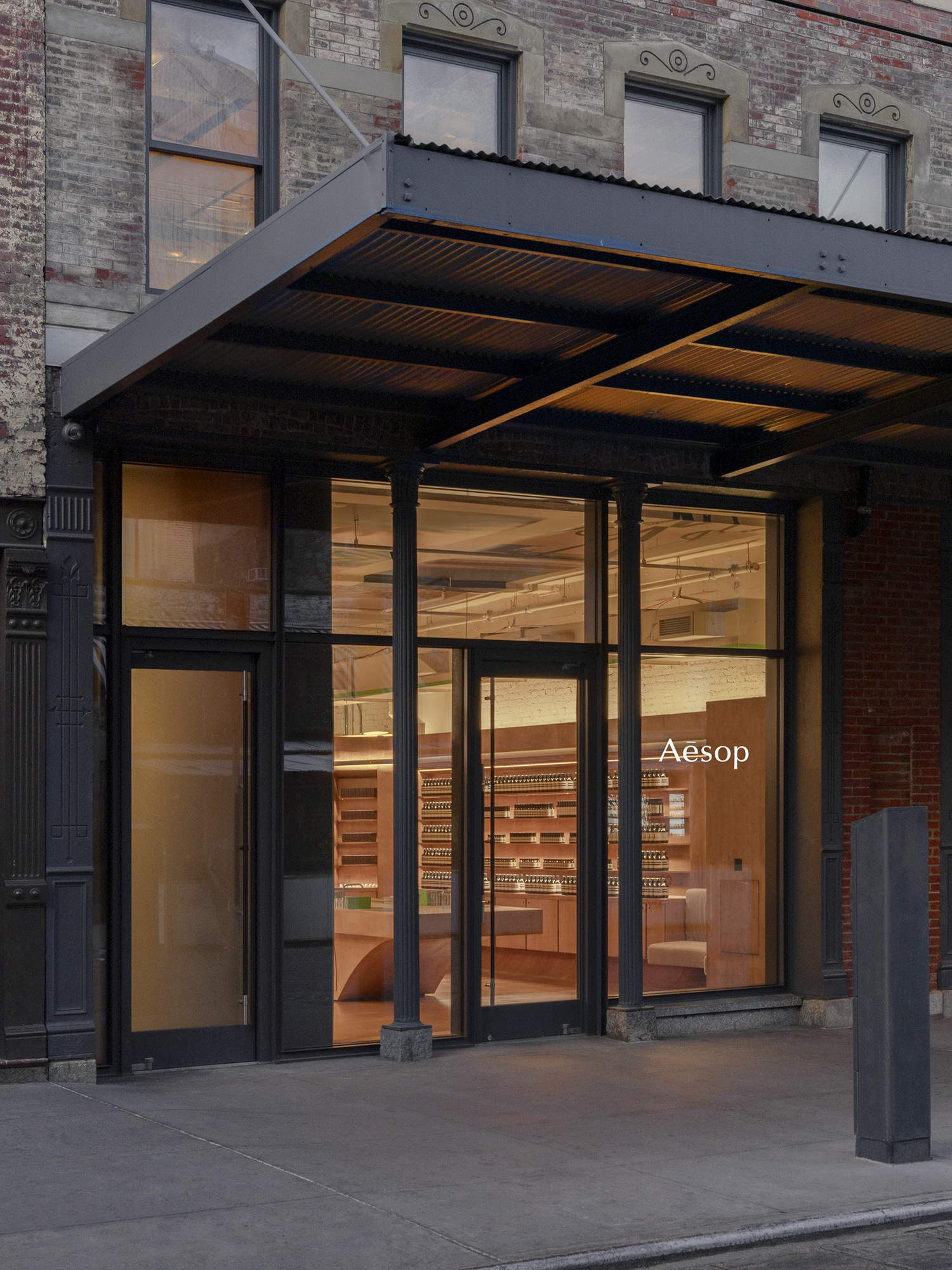 AESOP NEW YORK EXHIBITION - Romain Laprade - Photographer