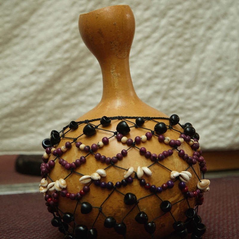 The Xekerê or Agbê. - The craft of West African instrument-making