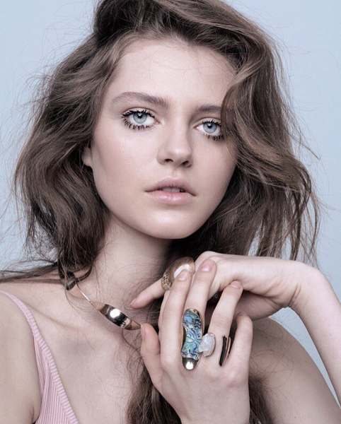 Milko - Selected | Model & Artist Agency