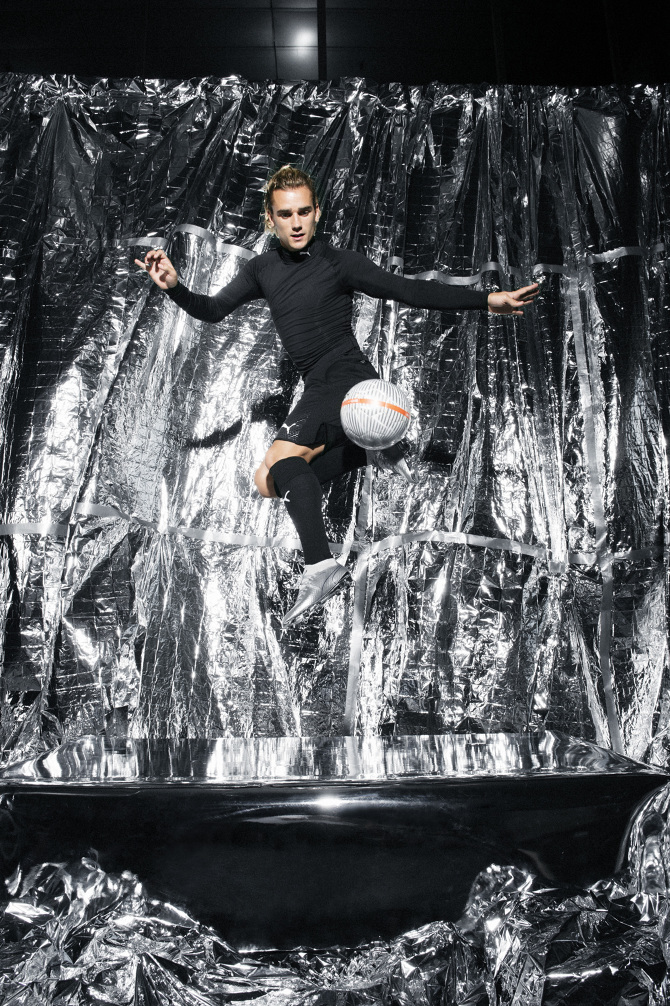 Antoine Griezmann: PUMA Chrome - remicarlioz