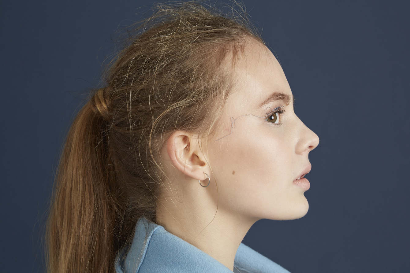 THREADBARE - Leanne Crowe Photography