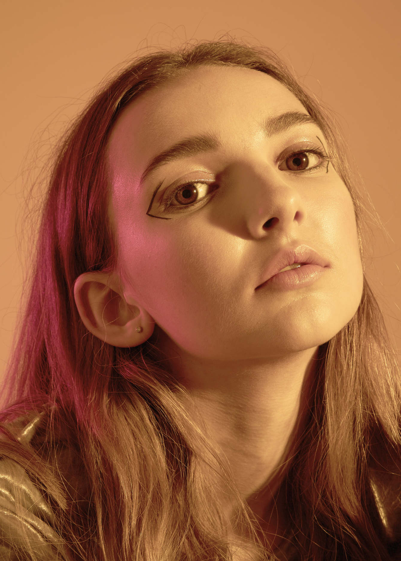 Leanne Crowe's Instagram, Twitter & Facebook on IDCrawl