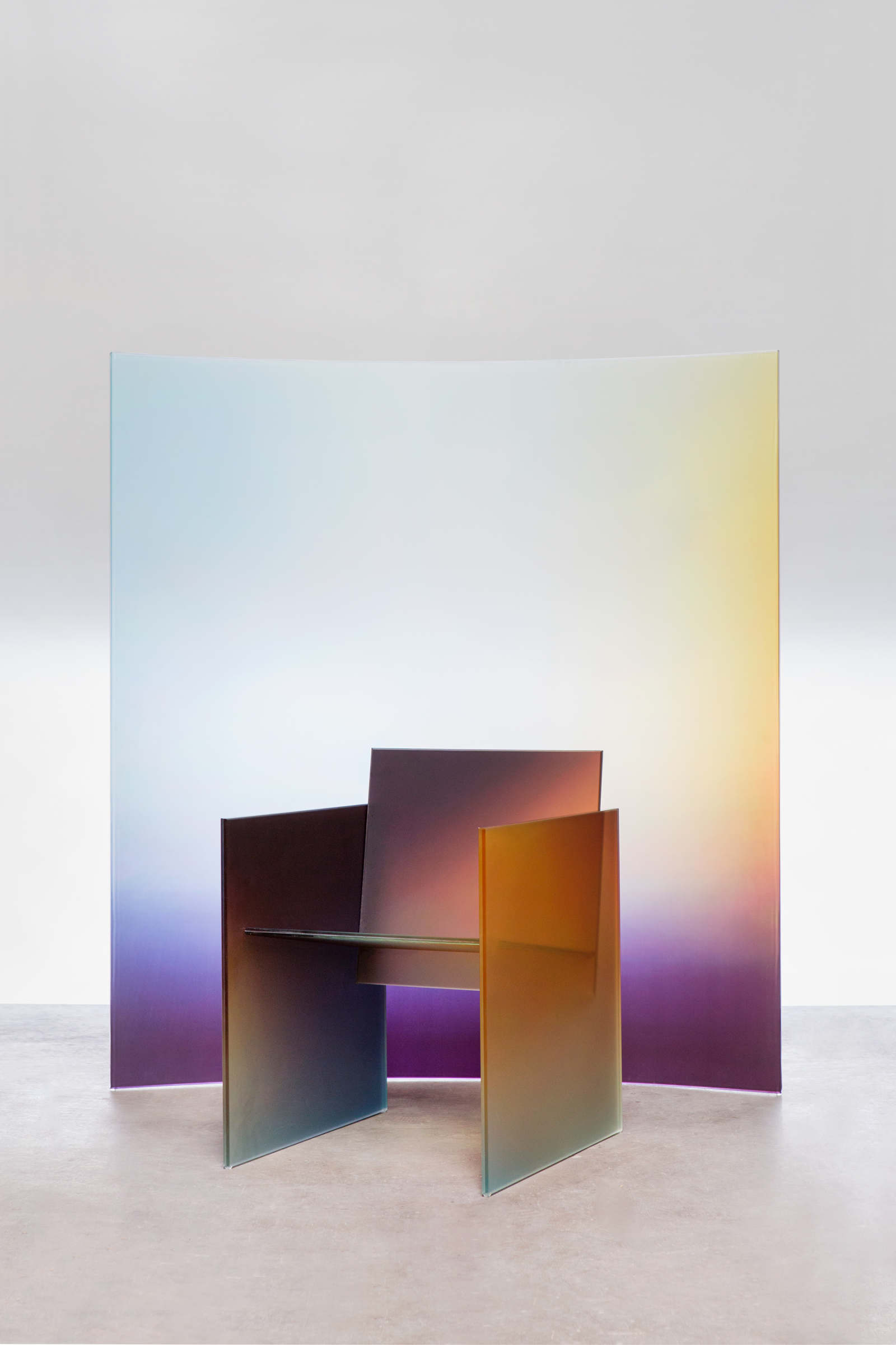 Frosted Ombré Glass Chair & Horizon Screen - Germans Ermičs