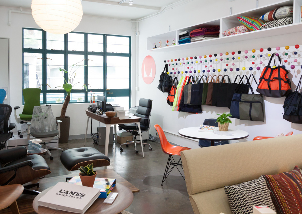 HERMAN MILLER POP UP RETAIL STORE - AMIRUL NAZREE