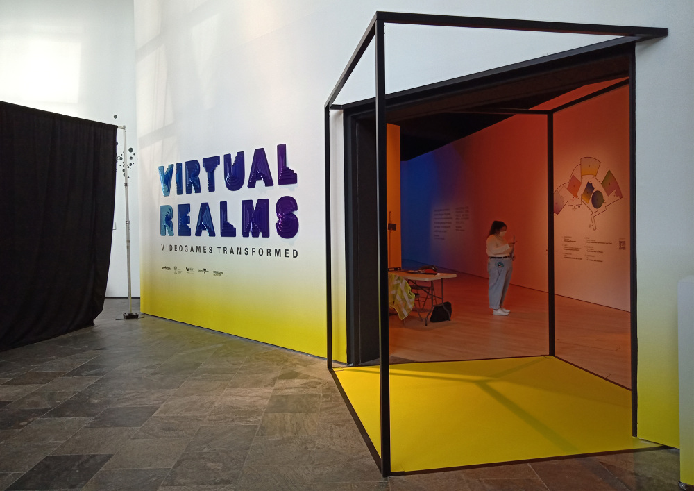 VIRTUAL REALMS - AMIRUL NAZREE