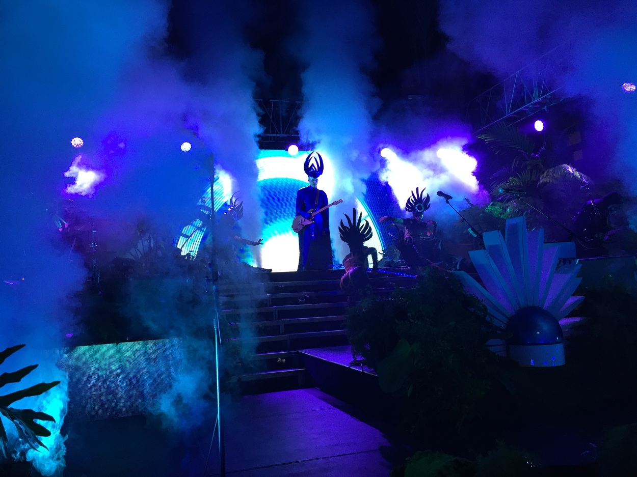 EMPIRE OF THE SUN: Stage Landscape Design at Capitol Records - Alina ...