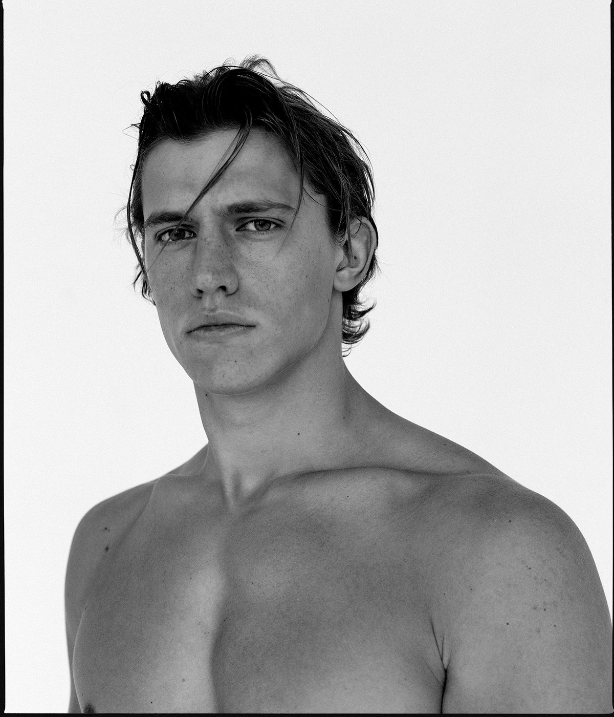 Sasha - DMITRY MAXIMOV