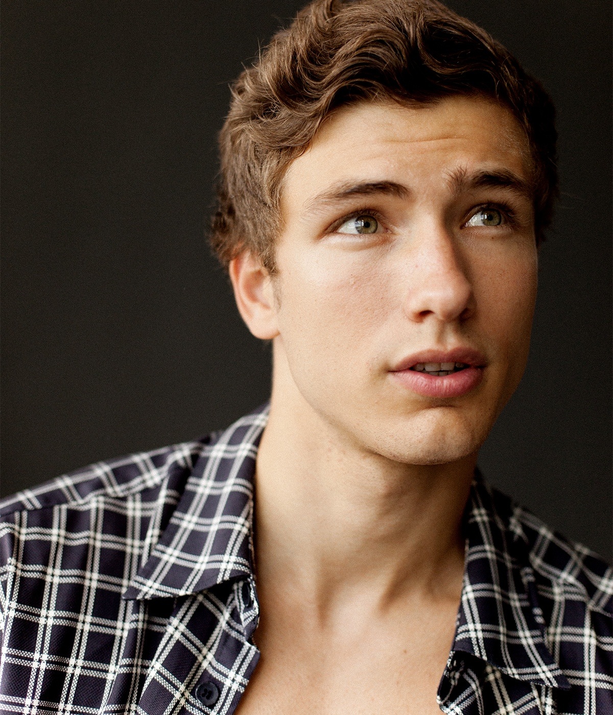 Ilya - DMITRY MAXIMOV