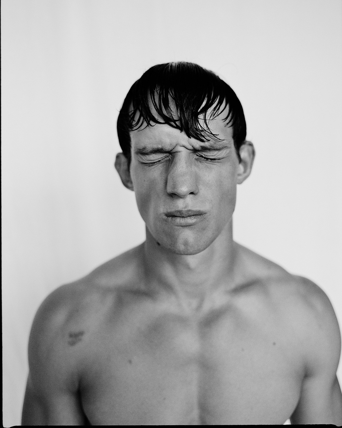 W - DMITRY MAXIMOV