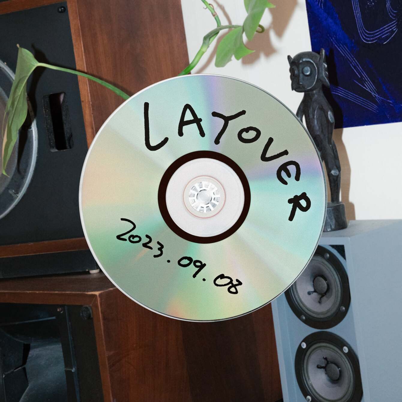 BTS V Album Layover - 스튜디오 오드하이픈