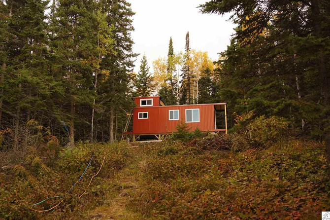 9 Alternative Homes For Sale Right Now - Jessica Bowne