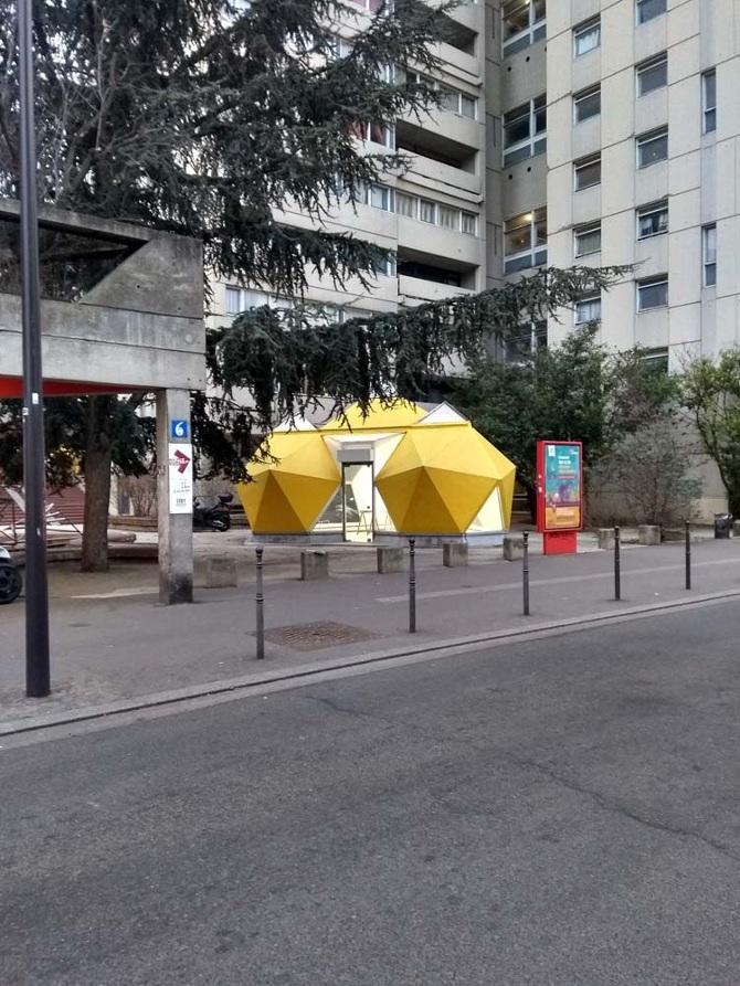 - Une résidence au Kiosque Raspail - Claire Poisson