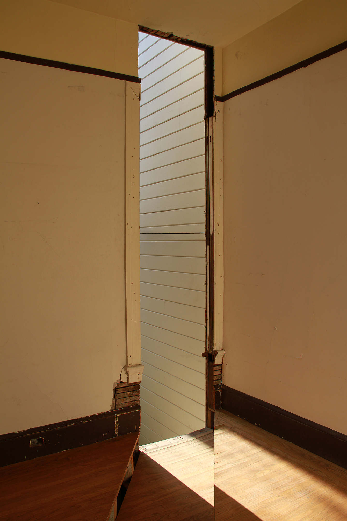 _ SITE SPECIFIC - ANDY VOGT - ARTWORKS