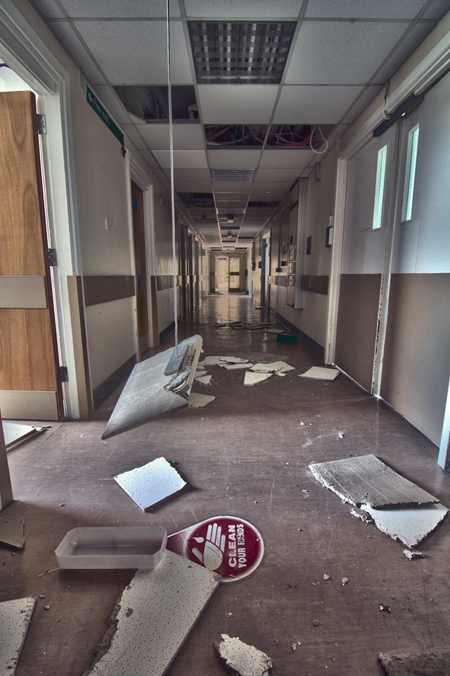 QEII Hospital, Welwyn Garden City - STEPHEN ADAMS