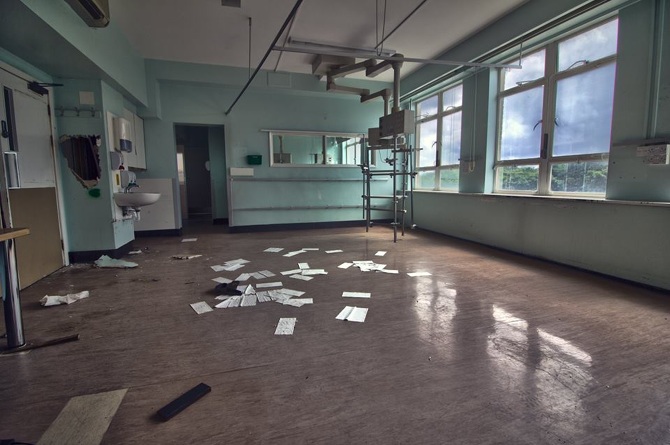 QEII Hospital, Welwyn Garden City - STEPHEN ADAMS