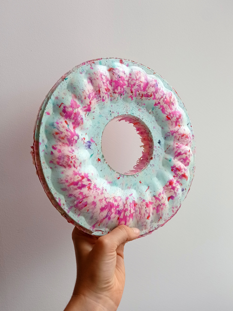 PLASTIC CAKES - AINHOA GARMENDIA