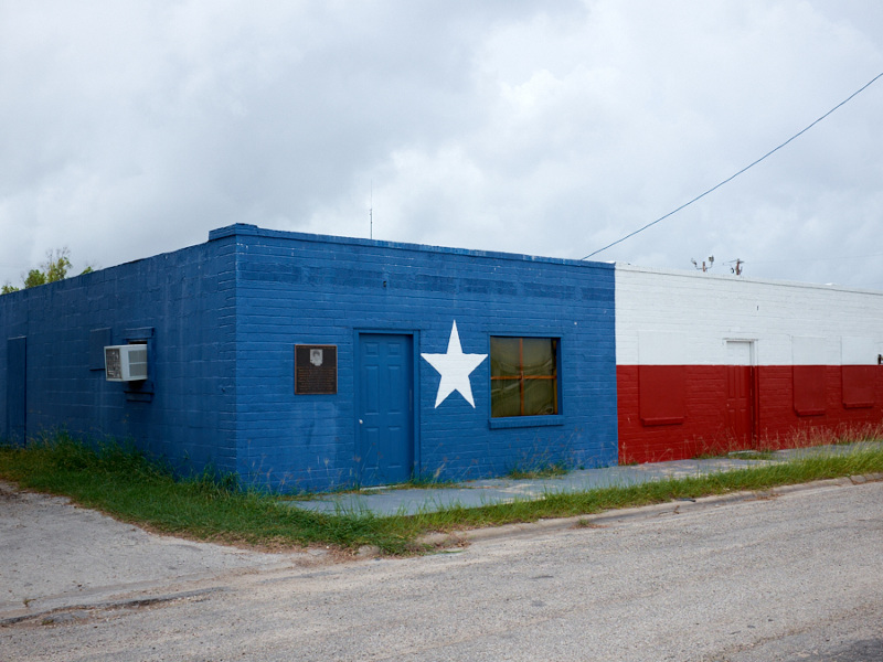 Who is Travis Henderson? - Martin Steinbeck