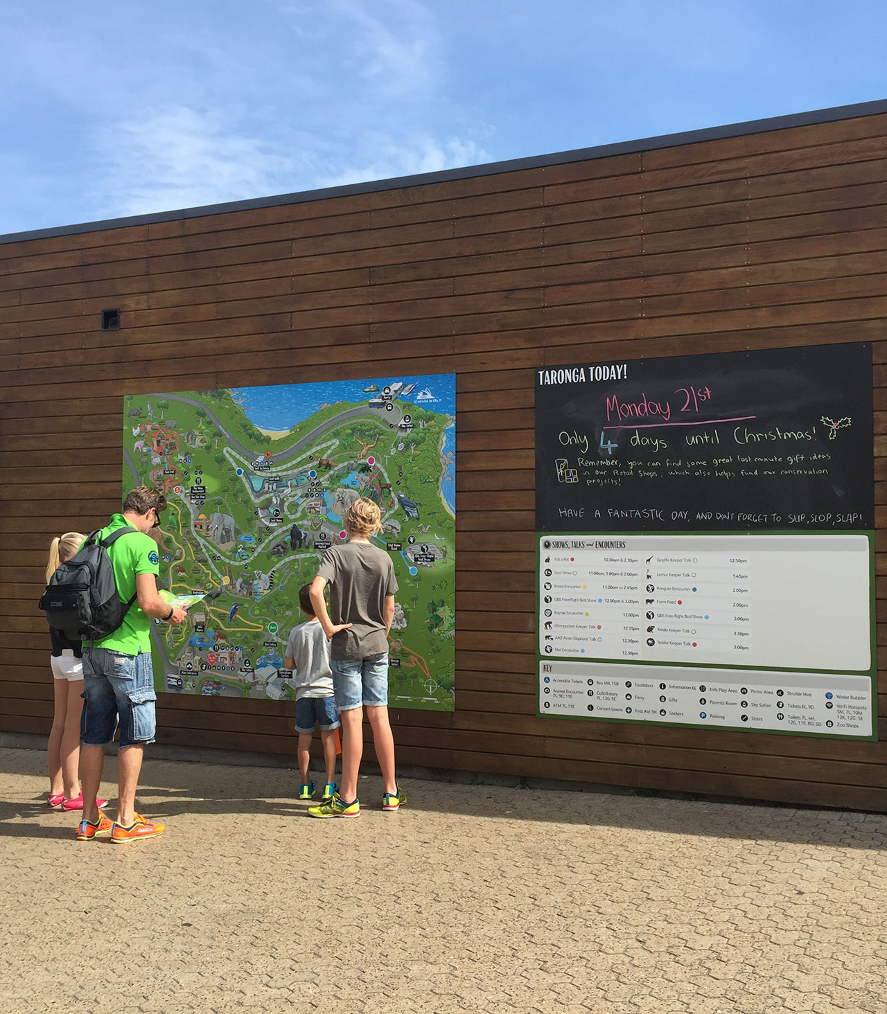 Taronga Zoo Wayfinding - Anders Alexander is a Designer