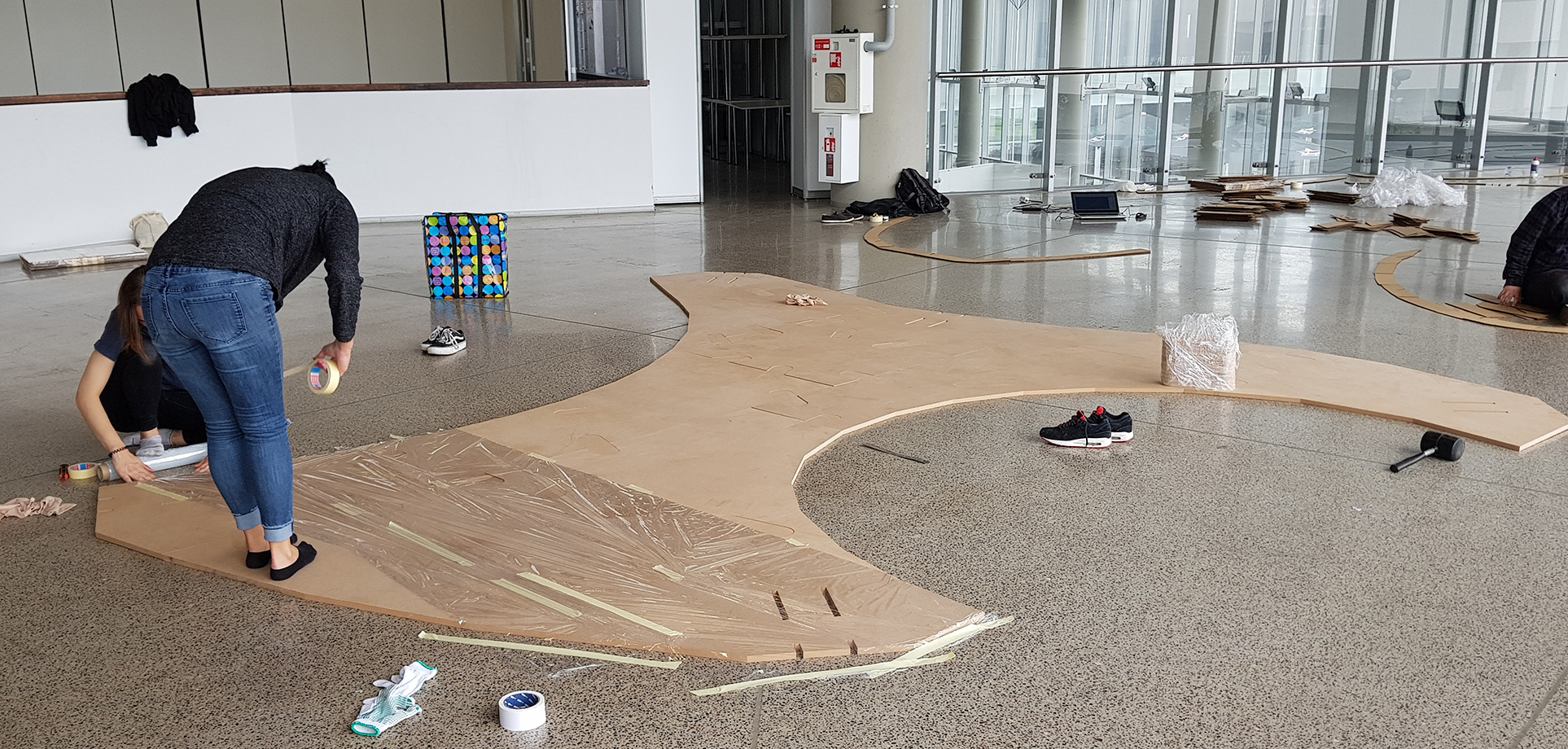 Corrugated Cardboard Shell 1:1 - Lina Vestarte