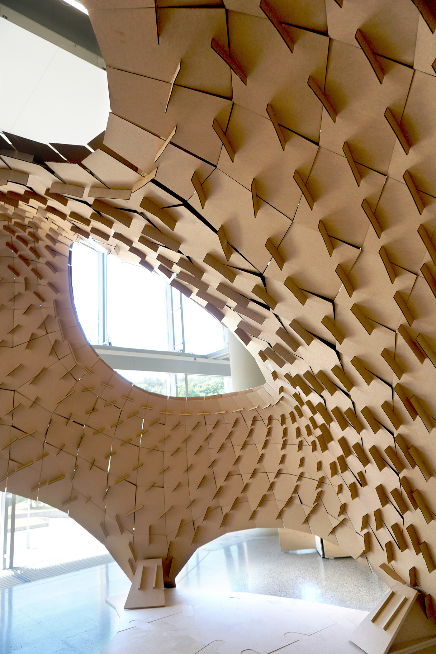 Corrugated Cardboard Shell 1:1 - Lina Vestarte