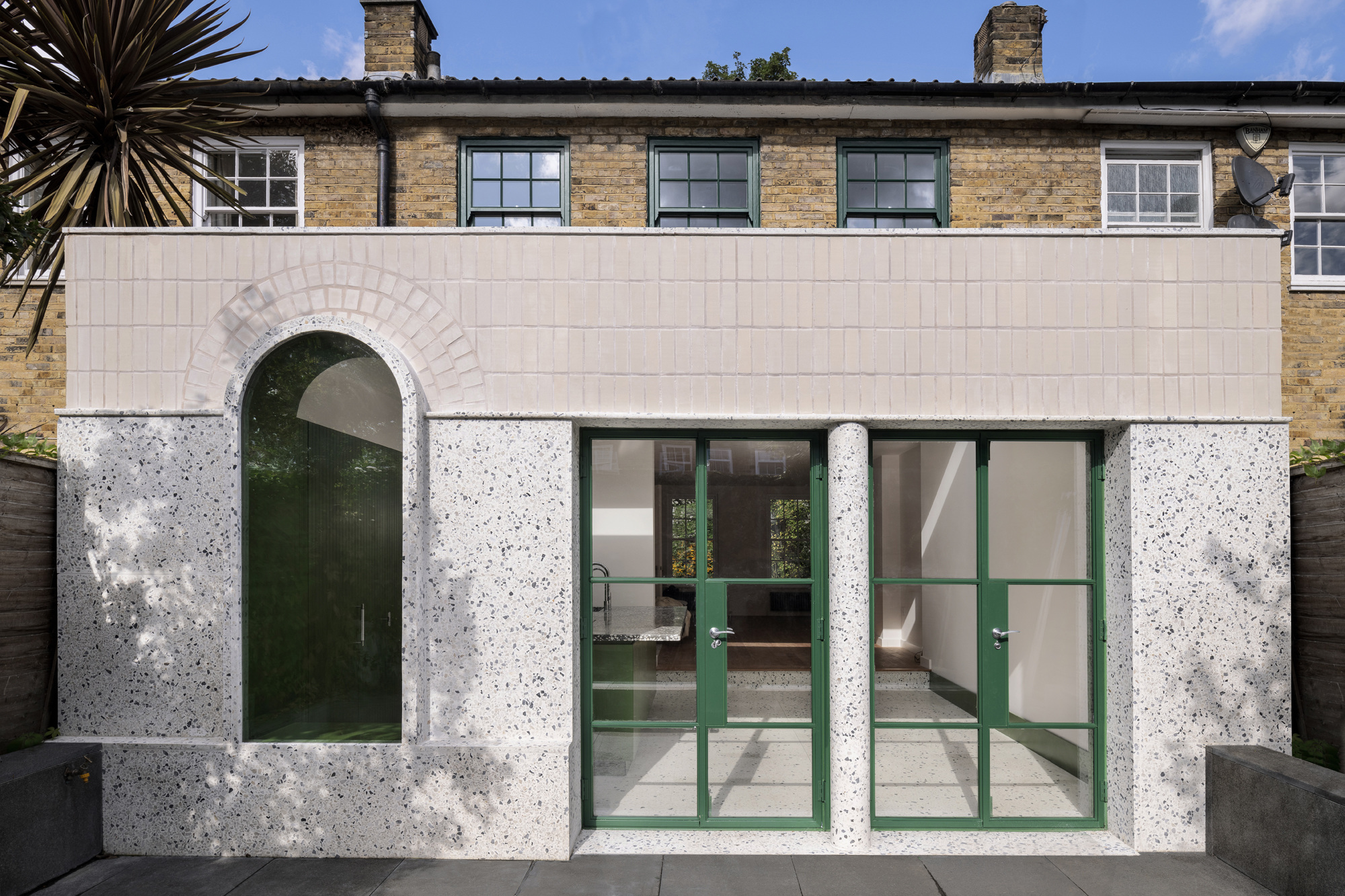 White Rabbit House - Gundry + Ducker