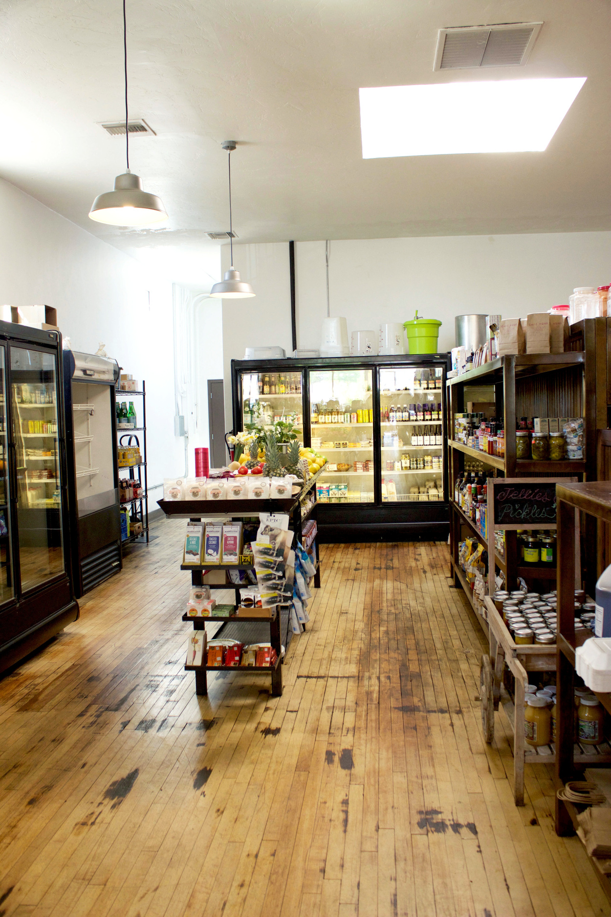 five points market - Becka Ranta