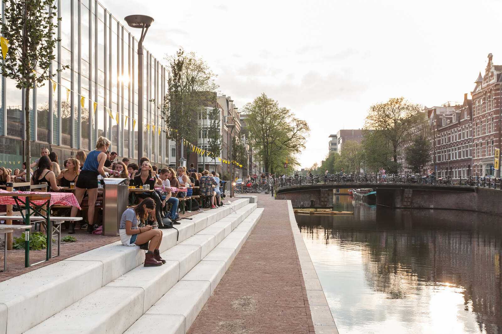 Roeterseiland University of Amsterdam - Inside Outside