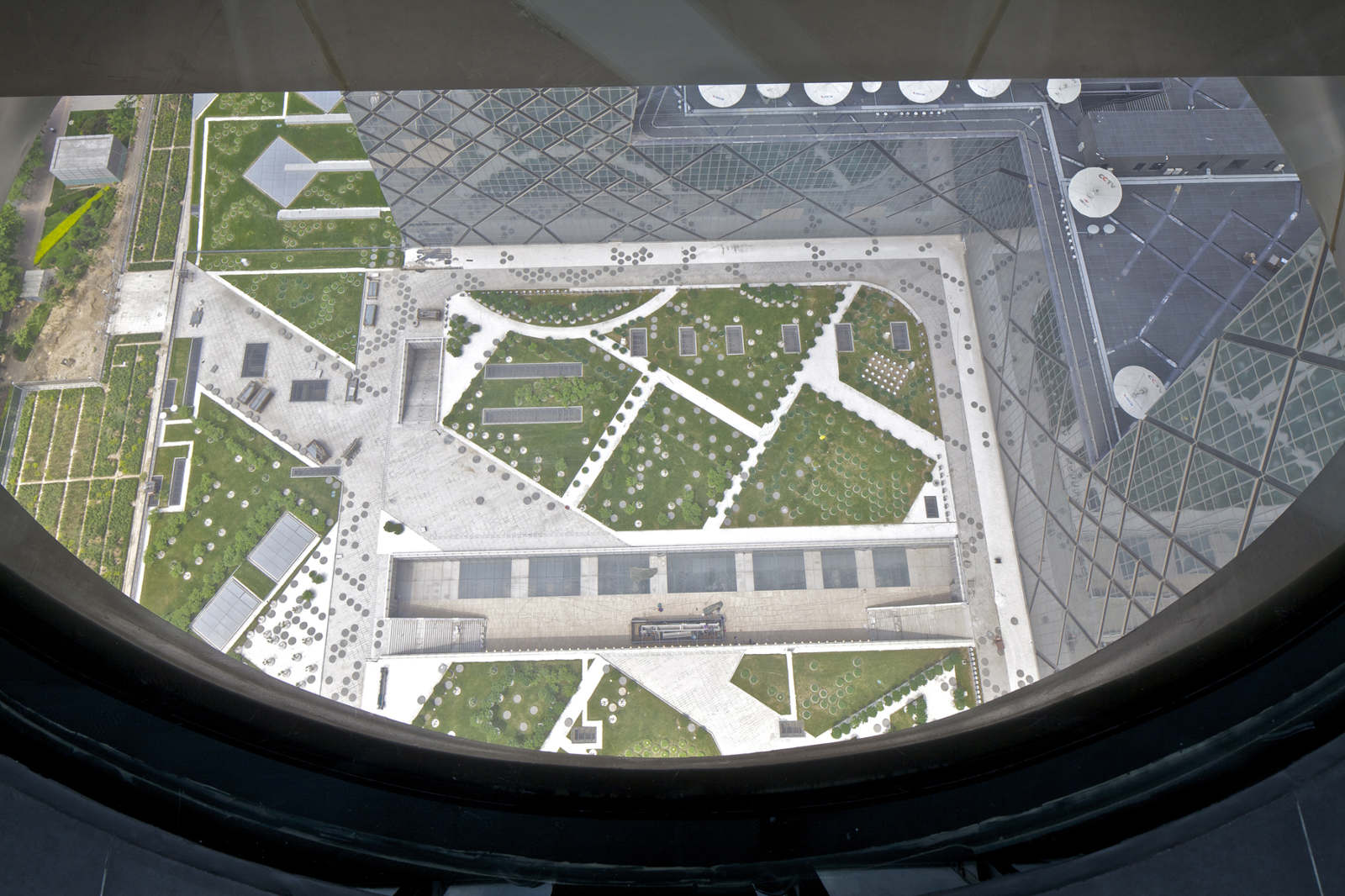 CCTV Beijing - Inside Outside