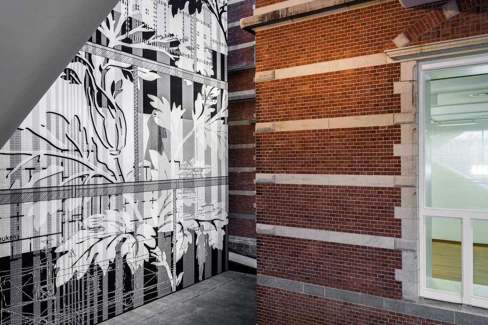 Damask, Stedelijk Museum, Amsterdam - Inside Outside