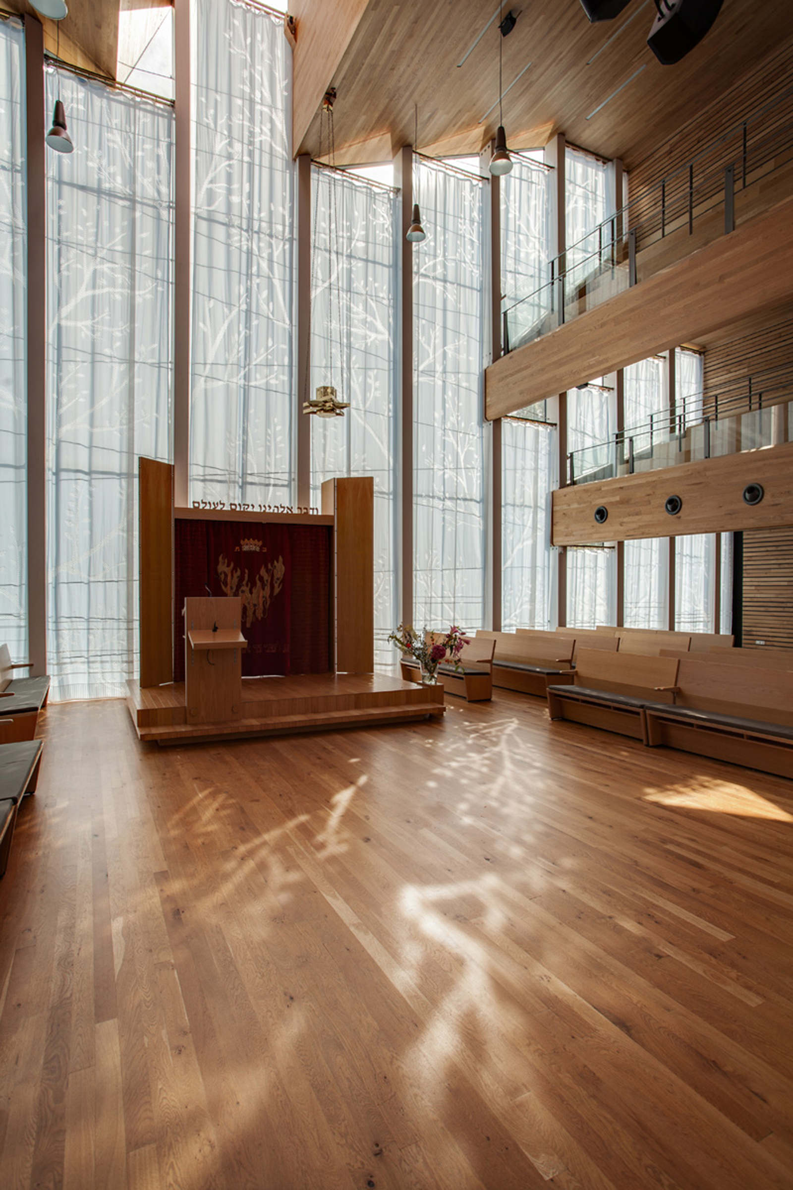 Synagogue, Amsterdam - Inside Outside