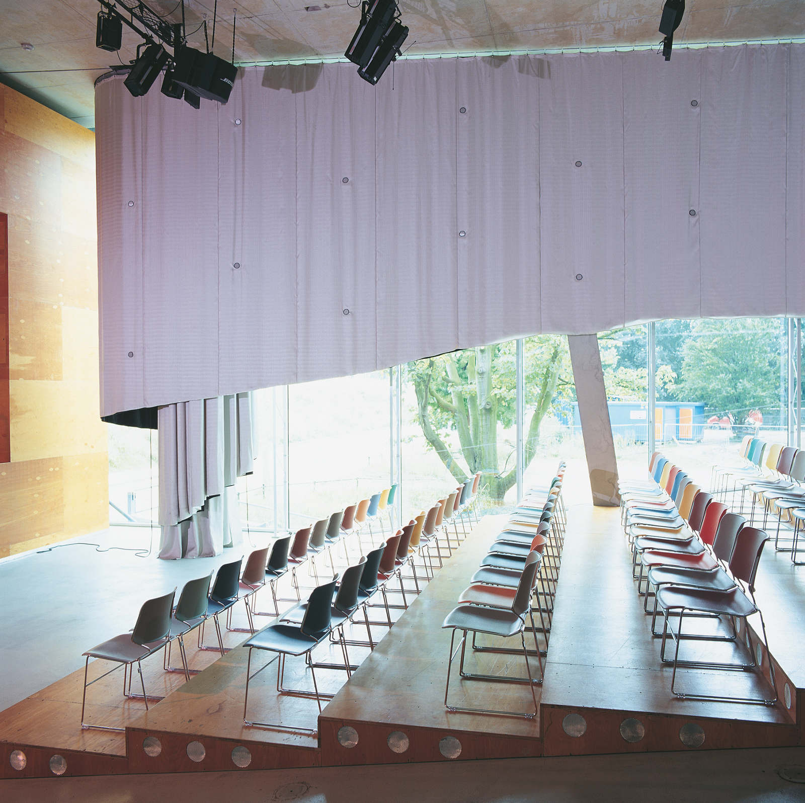 Kunsthal,Rotterdam - Inside Outside