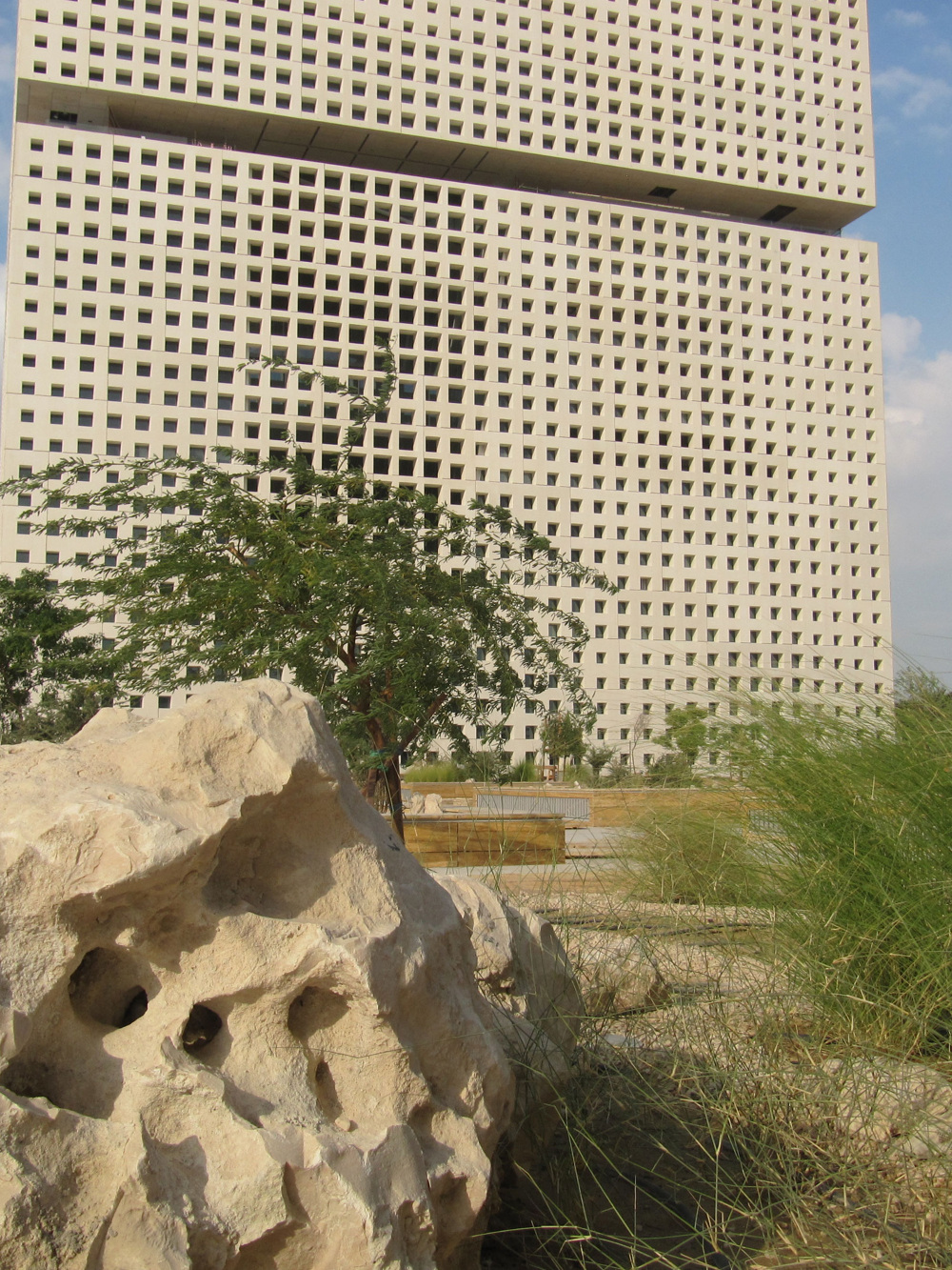 Qatar Foundation Headquarters Doha - Inside Outside