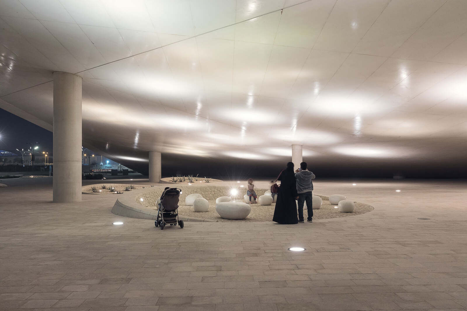 Qatar National Library Doha - Inside Outside