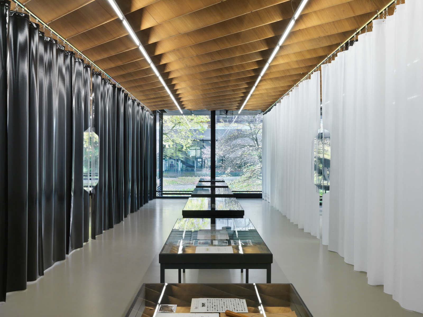 ETH Zurich gta exhibition space - Inside Outside