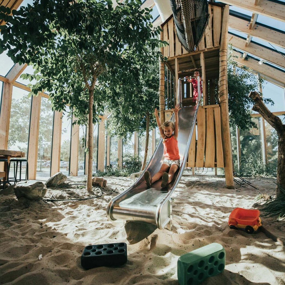 Vakantiepark De Klepperstee - Inside Outside