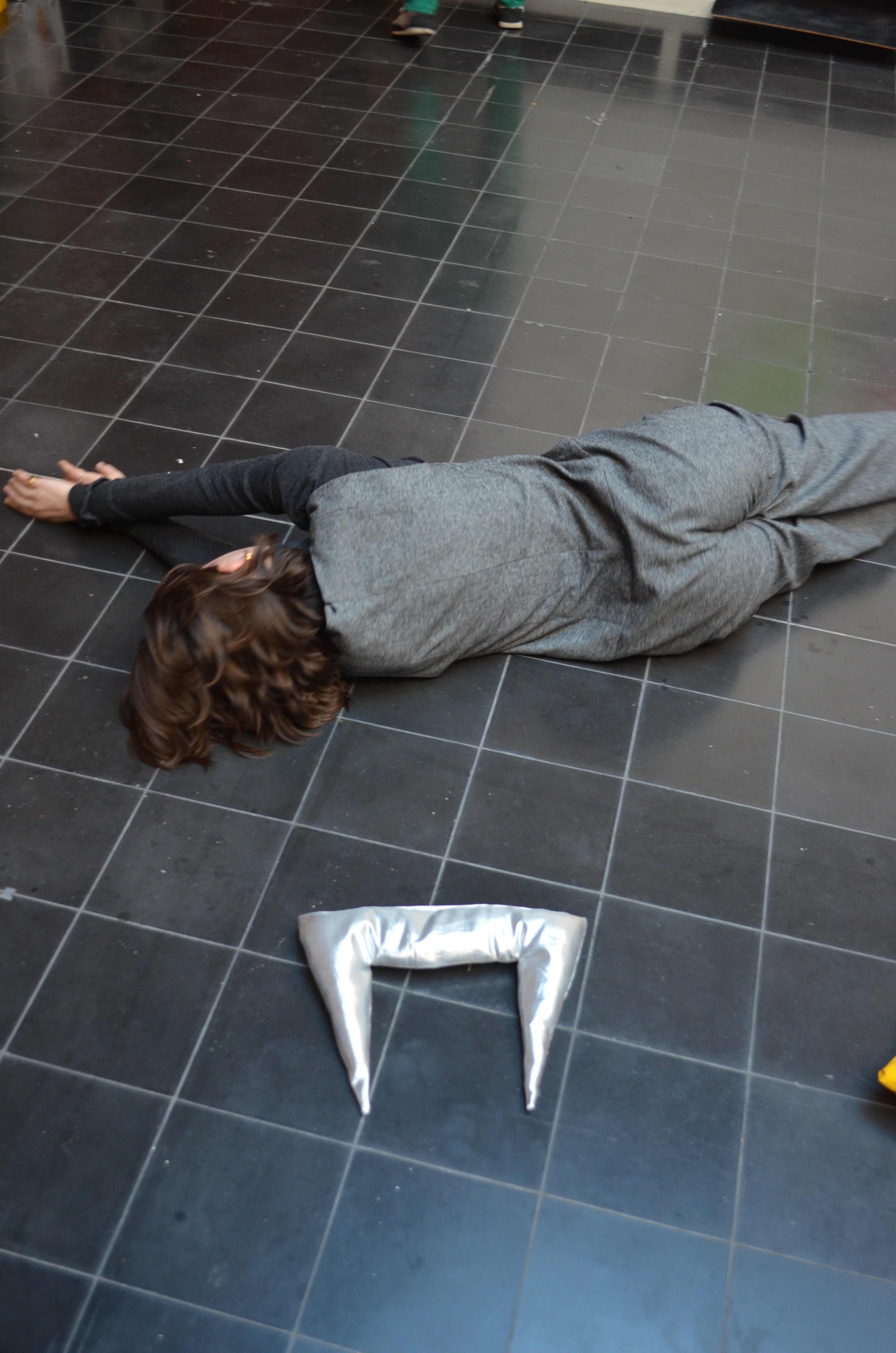 House of Bones - Eleni Papadopoulou