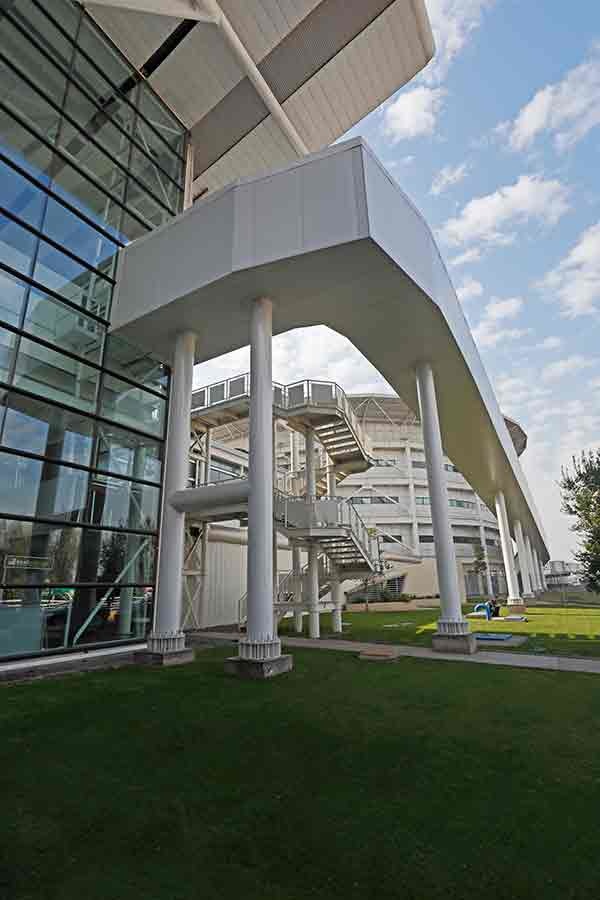 Domestic Check-In Area and Luggage Yard - Clemente Guarda Architect