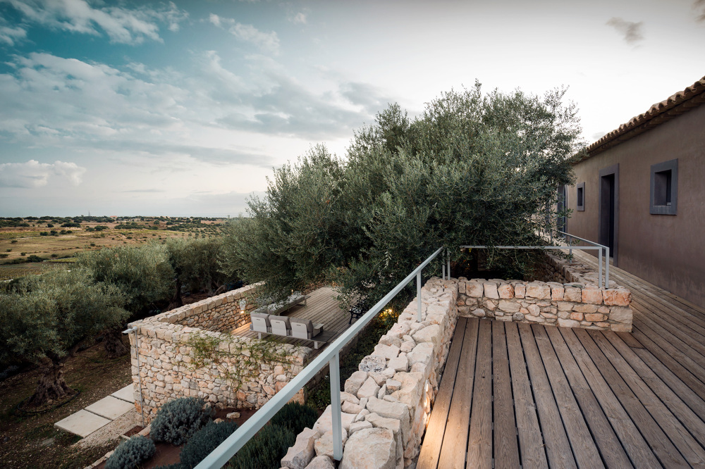 PRIVATE RESIDENCE - SCICLI - SICILY - luca privitera / photography