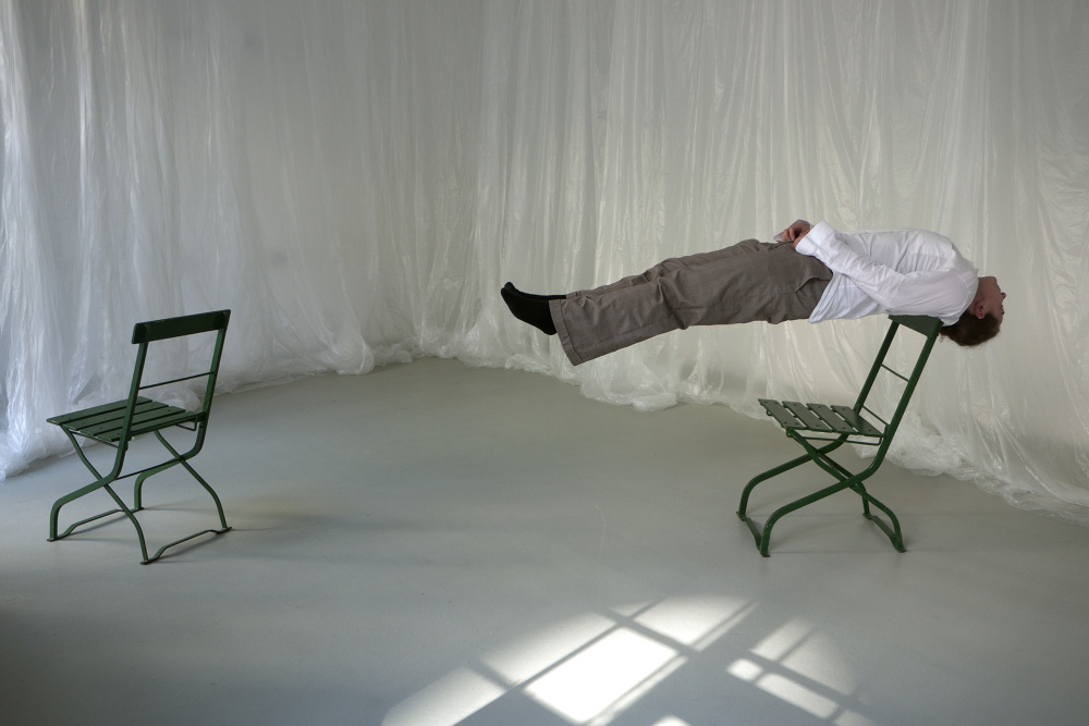 Interior with Floating Lady and Sunlight - ricardadenzer.net