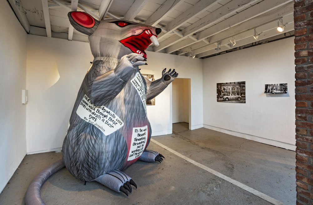 Scabby, A Rat About Town - mmhhh.com